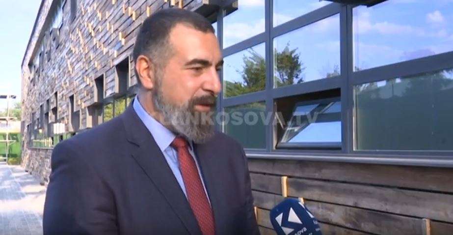 Fisnik Ismaili tregon se pse e grisi certifikatën e veteranit të UÇK-së ...