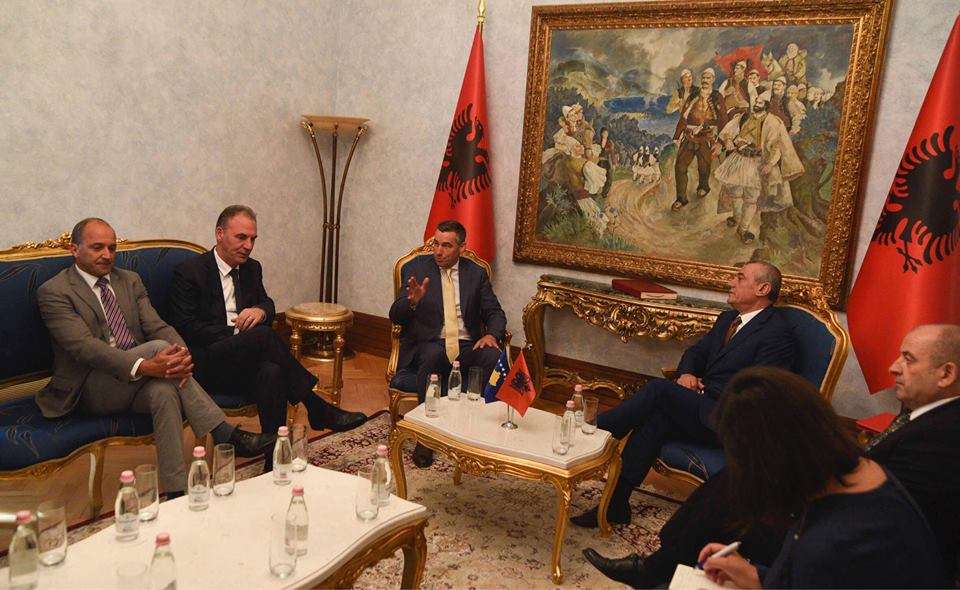 Veseli, Limaj e Gashi në takim me Ruçin (FOTO) – Klan Kosova
