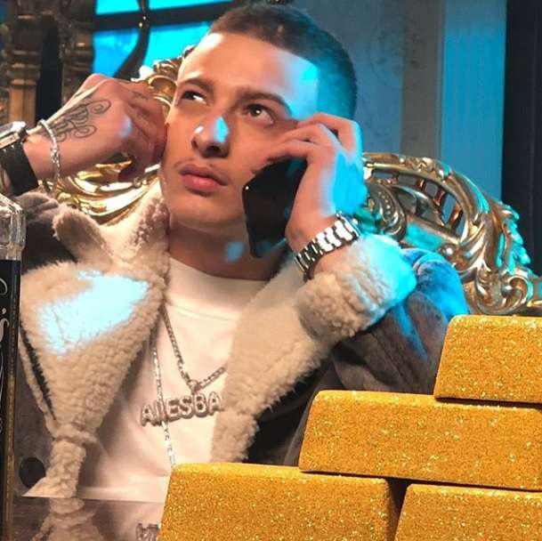 Fero paralajmëron “ALLES BABA” (FOTO) – Klan Kosova