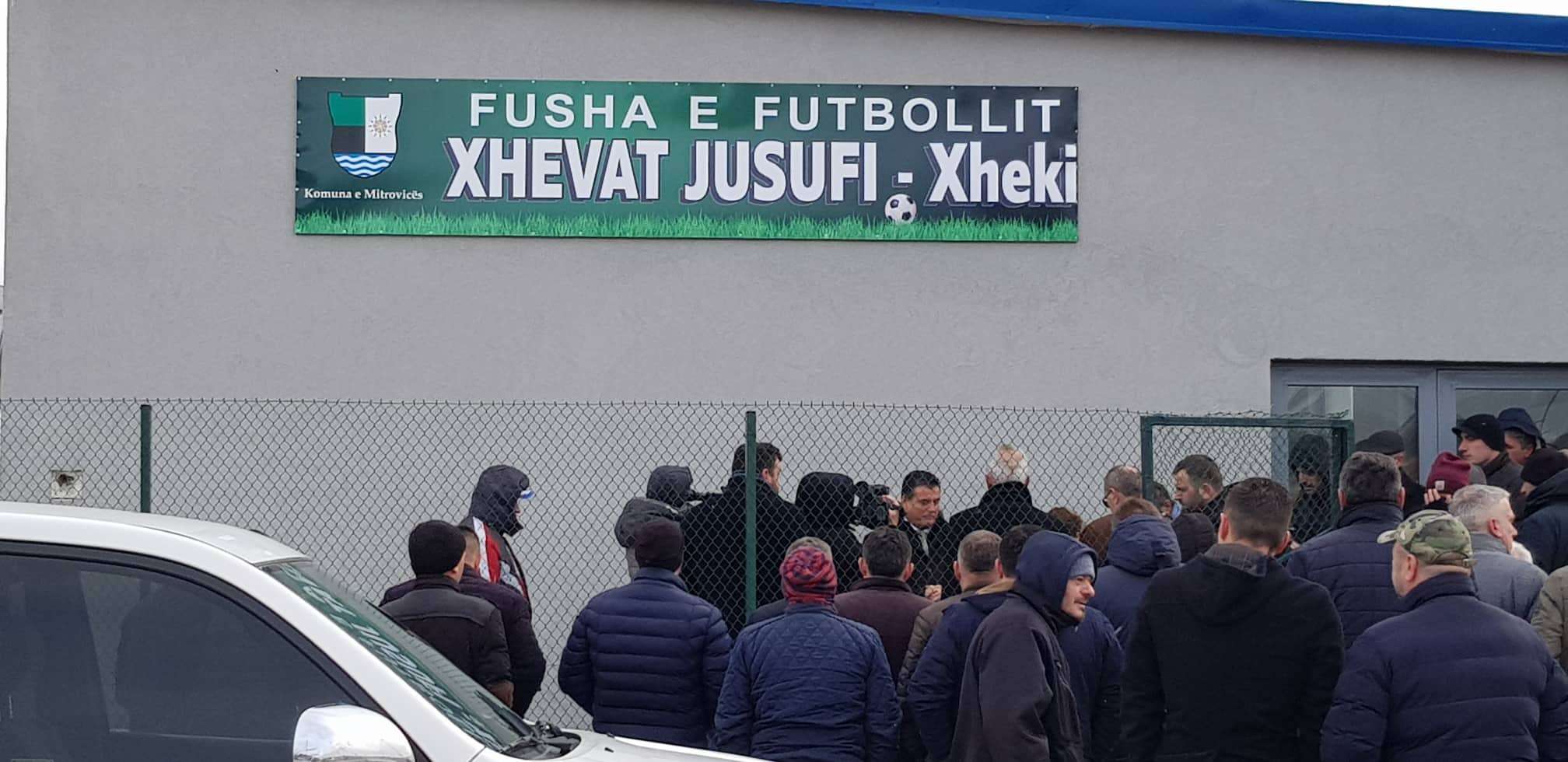 Fusha e Futbollit në Mitrovicë emërtohet me emrin e nipit të heroit ...