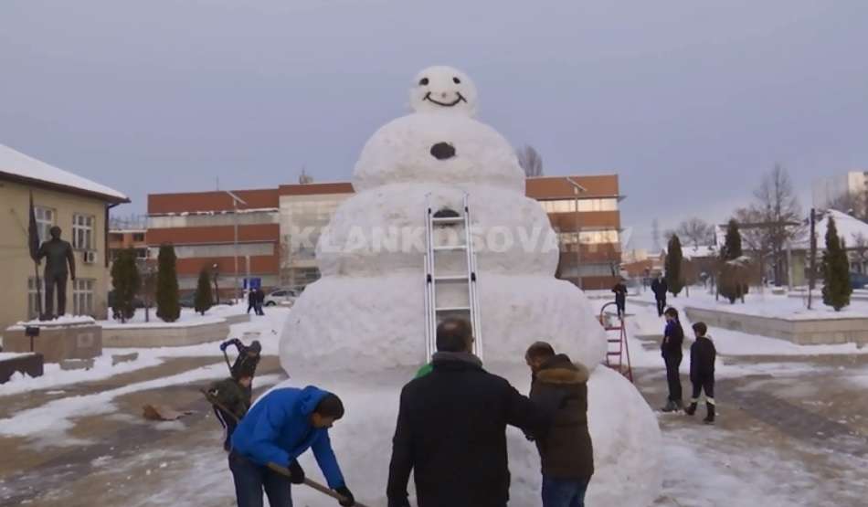Podujeva bëhet me dordolec prej gjashtë metrash (VIDEO) - Klan Kosova