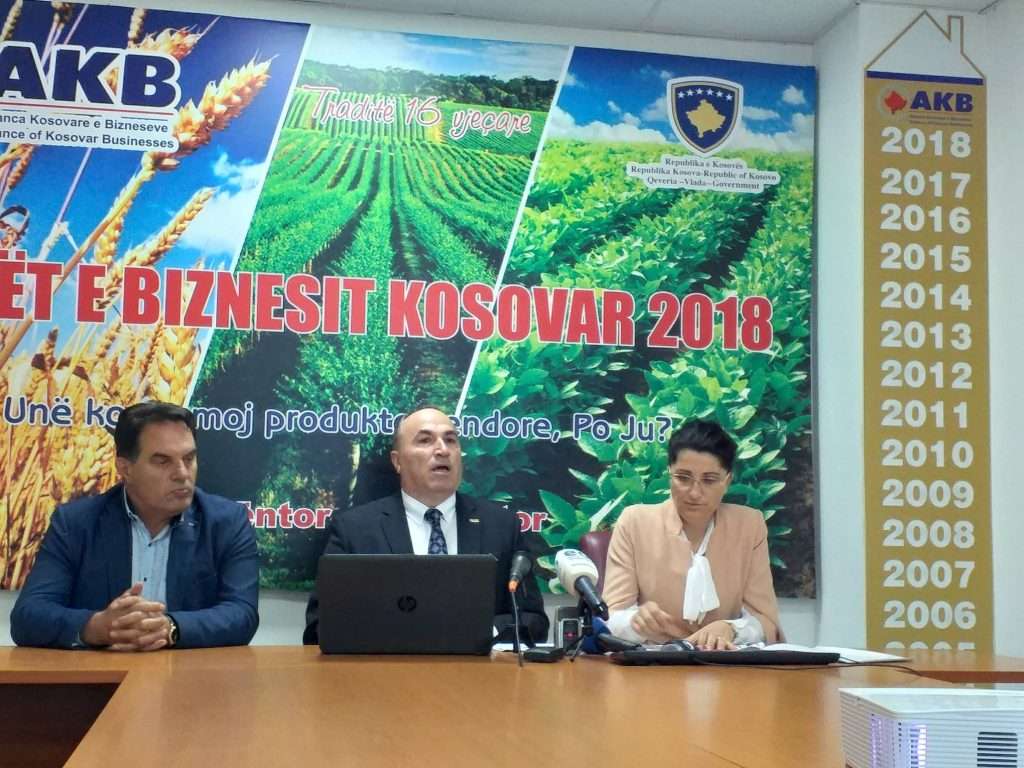 AKB: Efekti i taksës – produktet serbe u zëvendësuan, çmimet u rritën ...