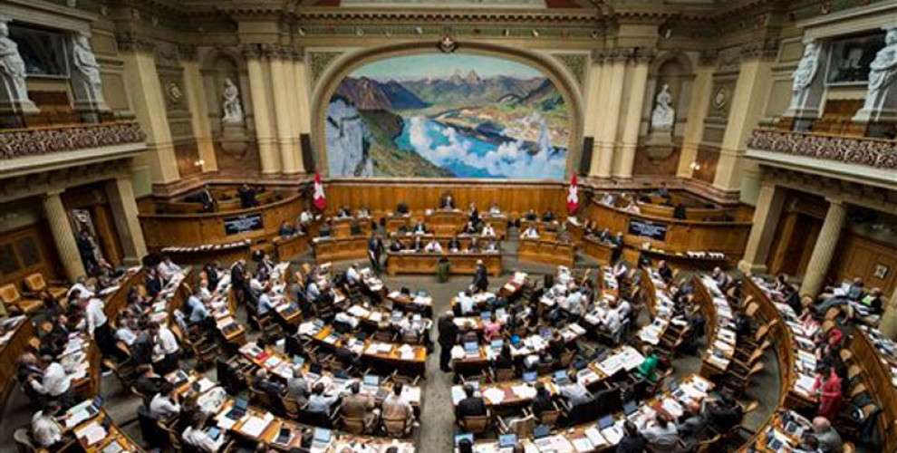 Afërdita Bogiqi, shqiptarja që synon parlamentin zviceran – Klan Kosova