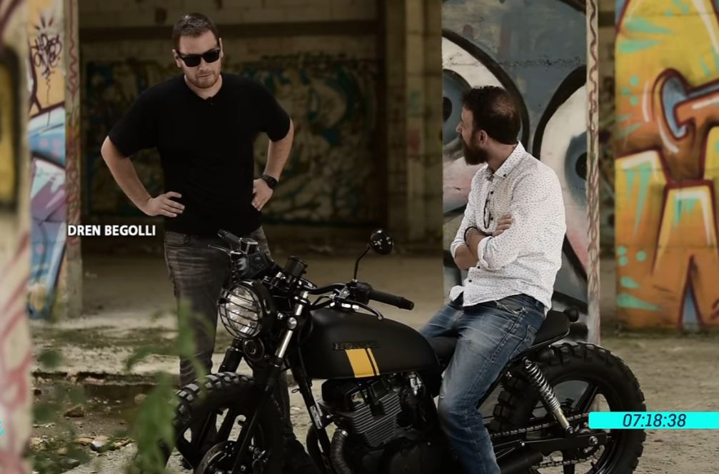 Motoçikleta e veçantë e krijuar nga Dren Begolli (VIDEO) – Klan Kosova