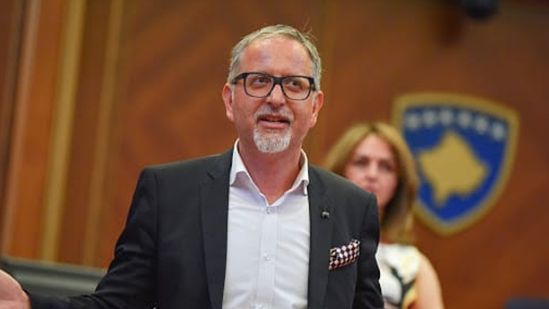 Arben Vitia: Testet për COVID-19 donacion nga Serbia do të asgjësohen ...