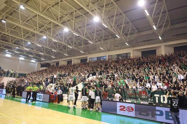 Pamje nga atmosfera e zjarrtë në Mitrovicë (FOTO) – Klan Kosova