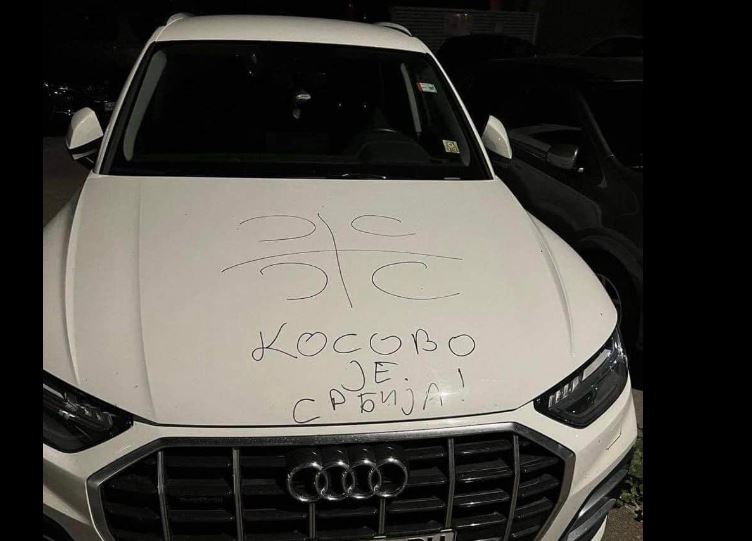 Kroaci: Veturës me tabela RKS i shkruhet "Kosova është Serbi" (FOTO ...