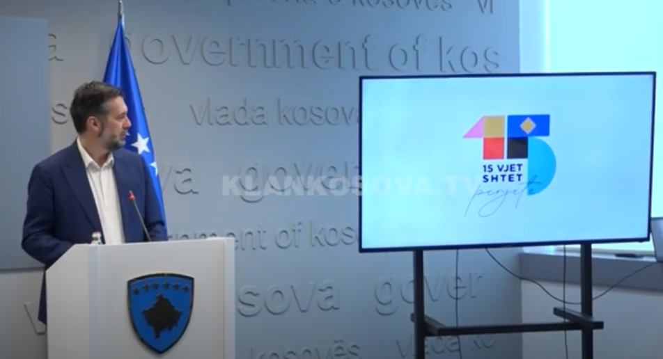 15 vjet shtet, prezantohet logo e 17 Shkurtit (VIDEO) – Klan Kosova