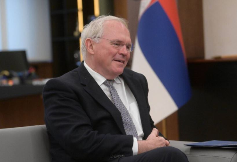 Hill: Po arrijmë në një moment kyç në procesin e dialogut ndërmjet ...