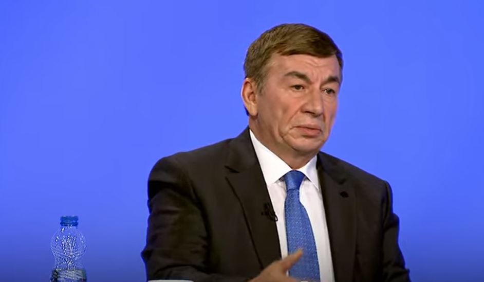 Doracaku i edukatës seksuale, Arsim Bajrami reagon pasi iu përmend emri ...