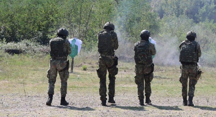 Pjesëtarët e FSK-së, përfunduan kursin e Forcave Speciale, në ...