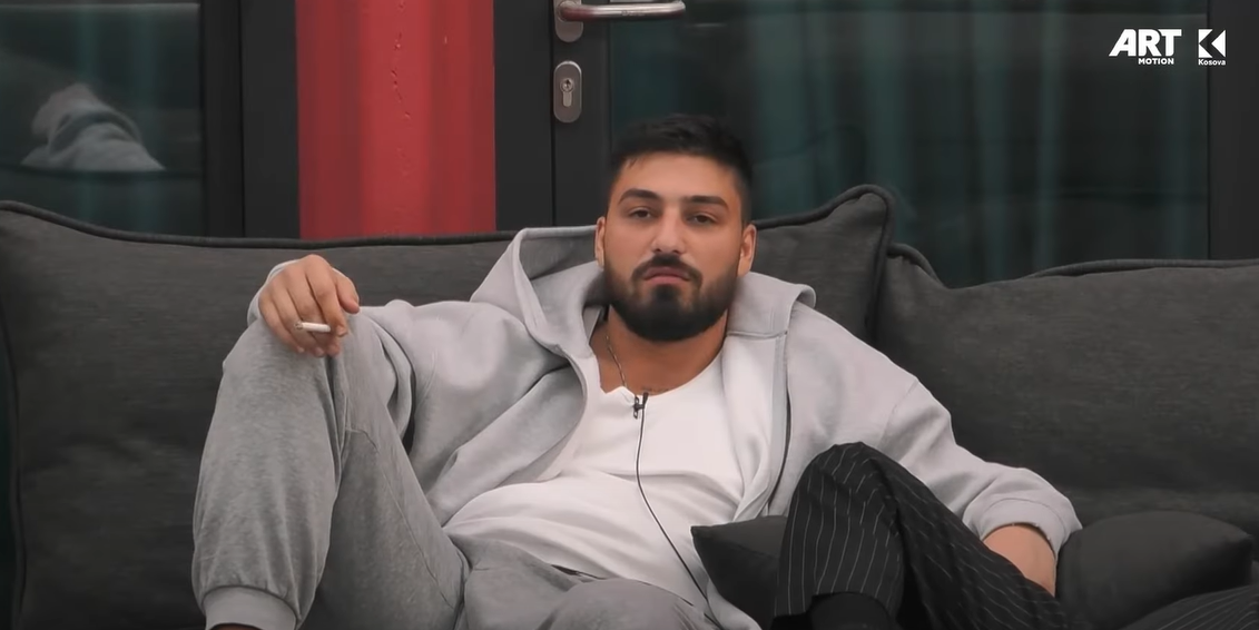 Azemi: 50 për qind e banorëve këtu janë manipulues (VIDEO) - Klan Kosova