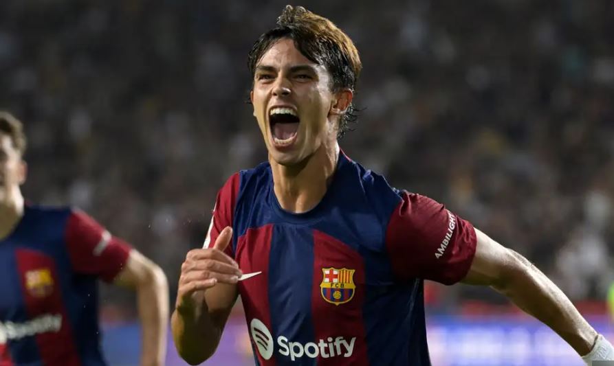 Felixi i lumtur te Barcelona – Klan Kosova