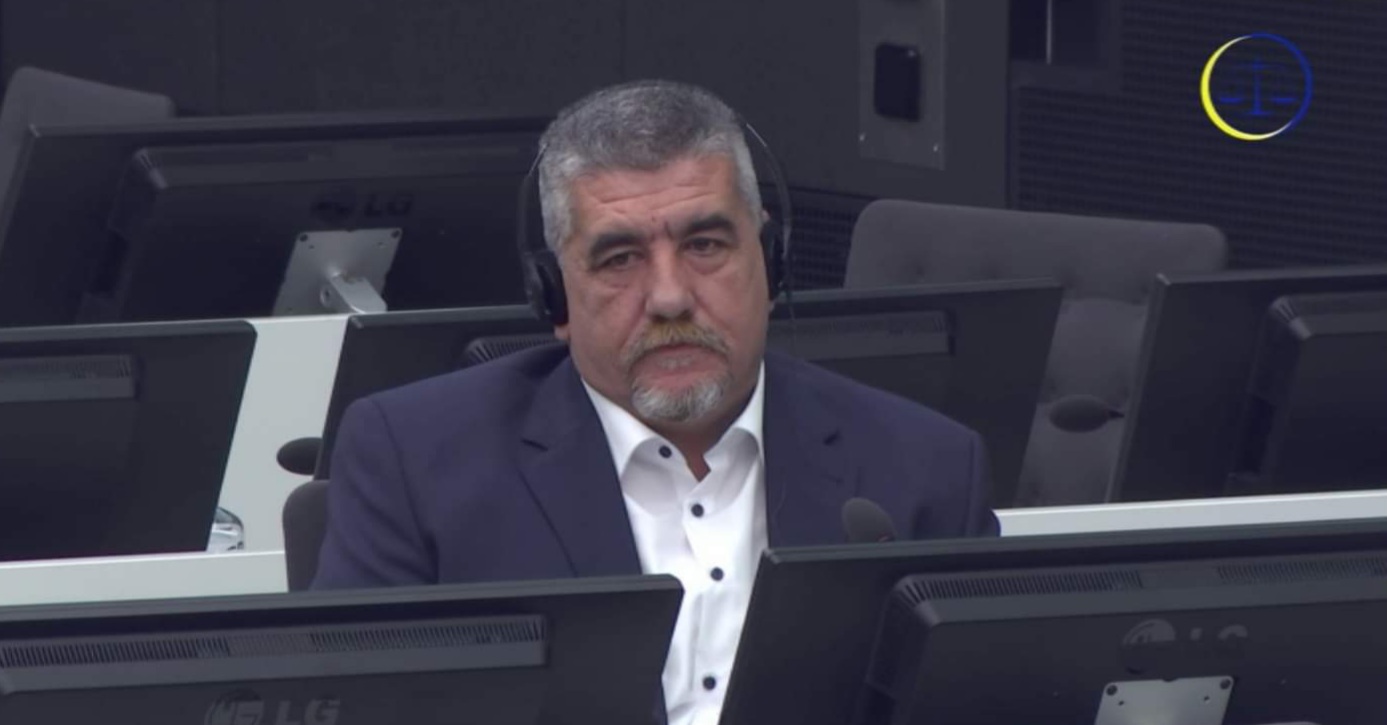 Dëshmitari thotë se gjatë luftës nuk ka takuar e as njohur ndonjë ...