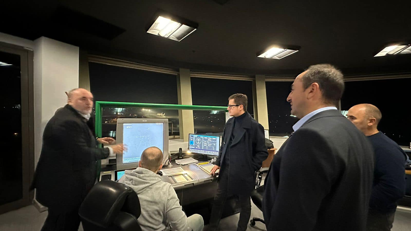 Liburn Aliu: Sapo u hapën zyrtarisht korridoret ajrore me Shqipërinë ...