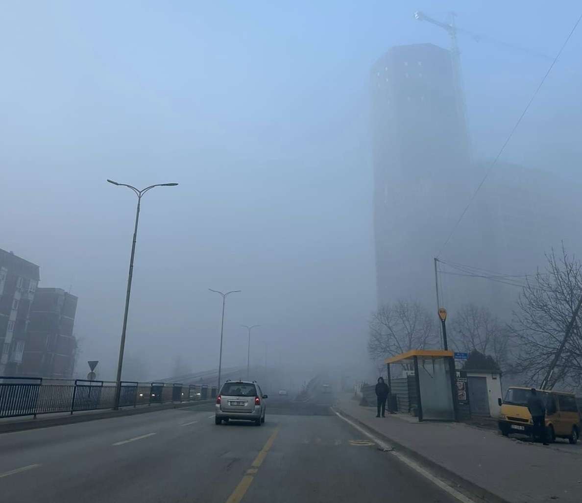 Moti sot: Mëngjesi i mjegullt, gjatë ditës del dielli - Klan Kosova