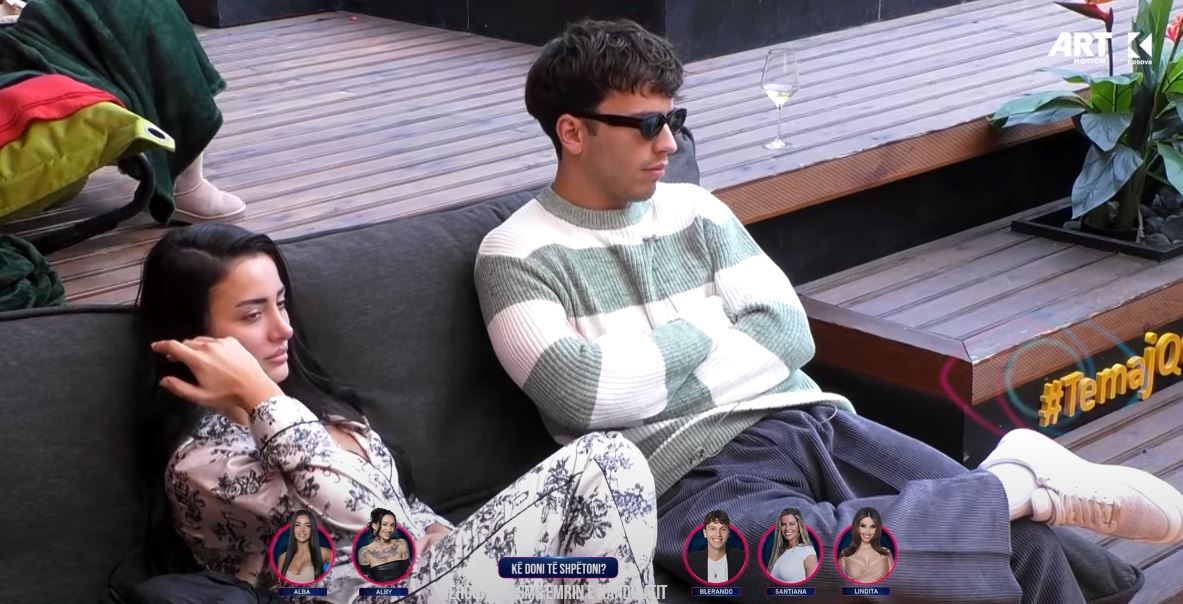 Blerando insiston që Alba t’i bëjë masazh (VIDEO) – Klan Kosova