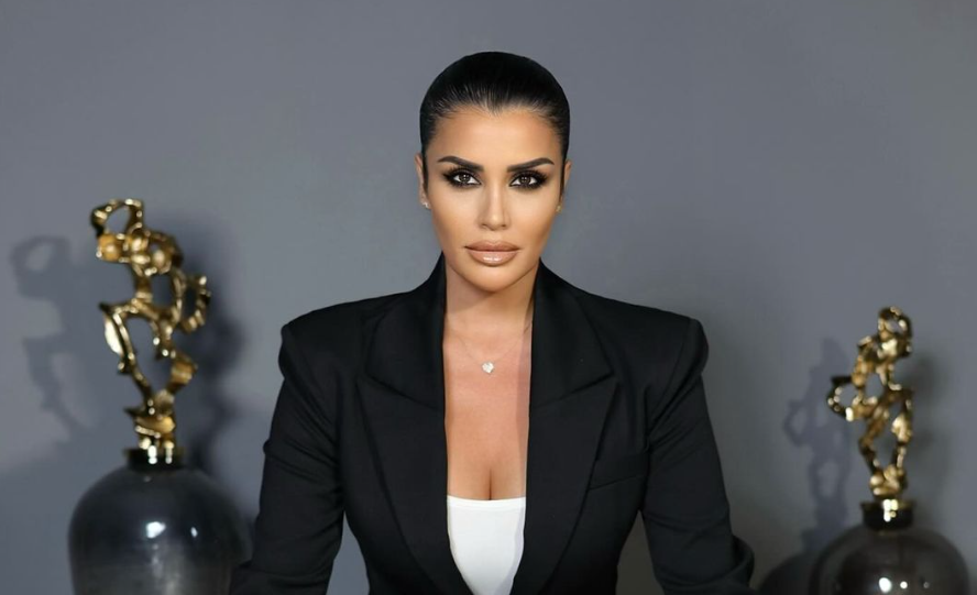 Sot është festë për Jonida Maliqin (FOTO) - Klan Kosova