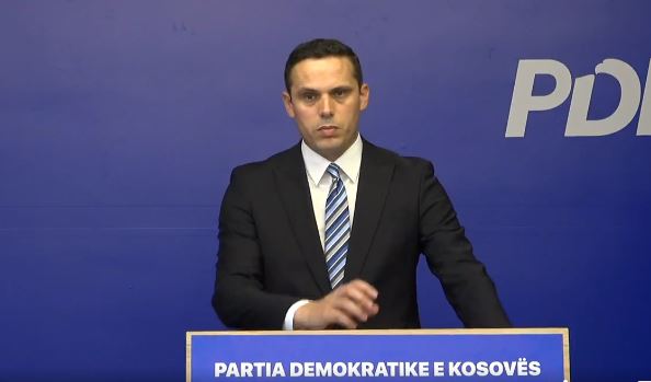 Gruda: Në Komision, Haxhiu garantoi se ministrat kanë dhënë dorëheqje ...