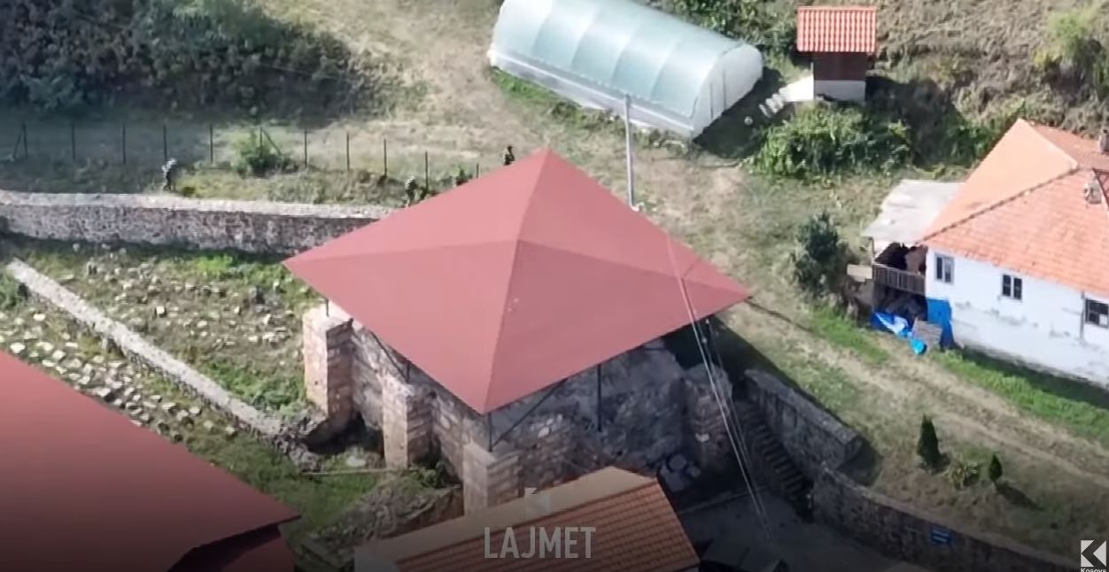 Nesër mbahet seanca ndaj 45 të akuzuarve për sulmin terrorist të 24 ...