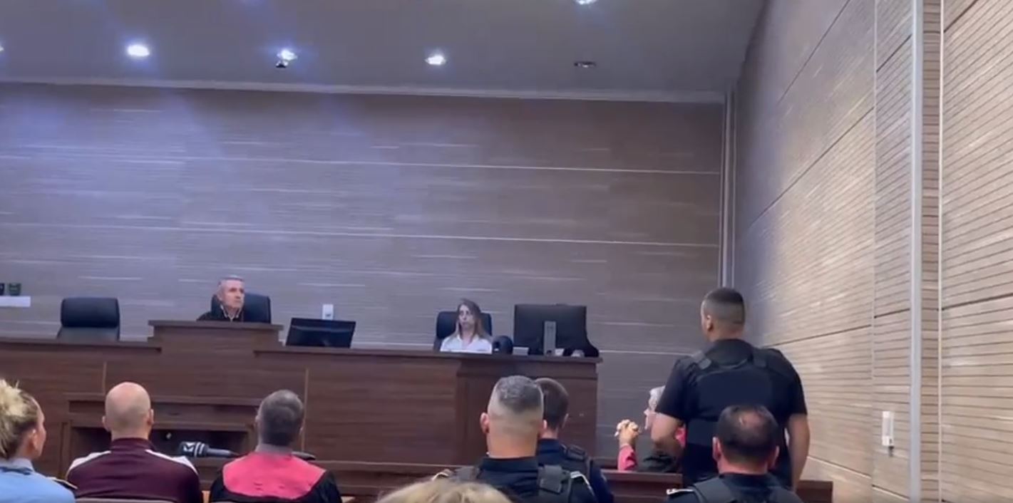 Shkumbin Sekiraqa dënohet me katër vjet e gjysmë burgim - Klan Kosova