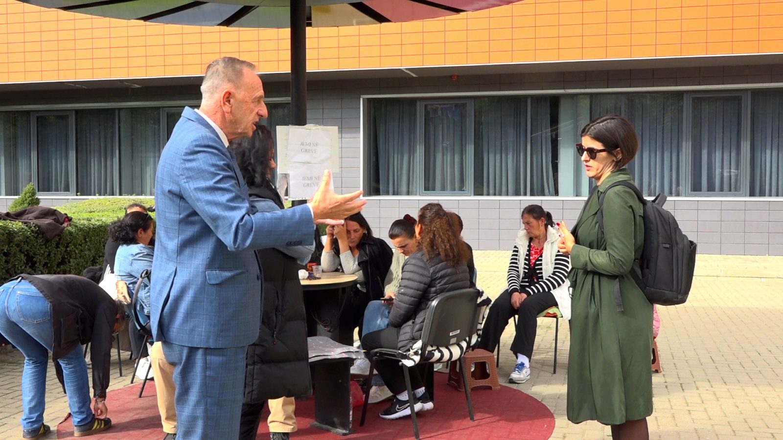 "Mos na prishni punë", sindikata s’e mbështet aksionin e Kolektivit për ...