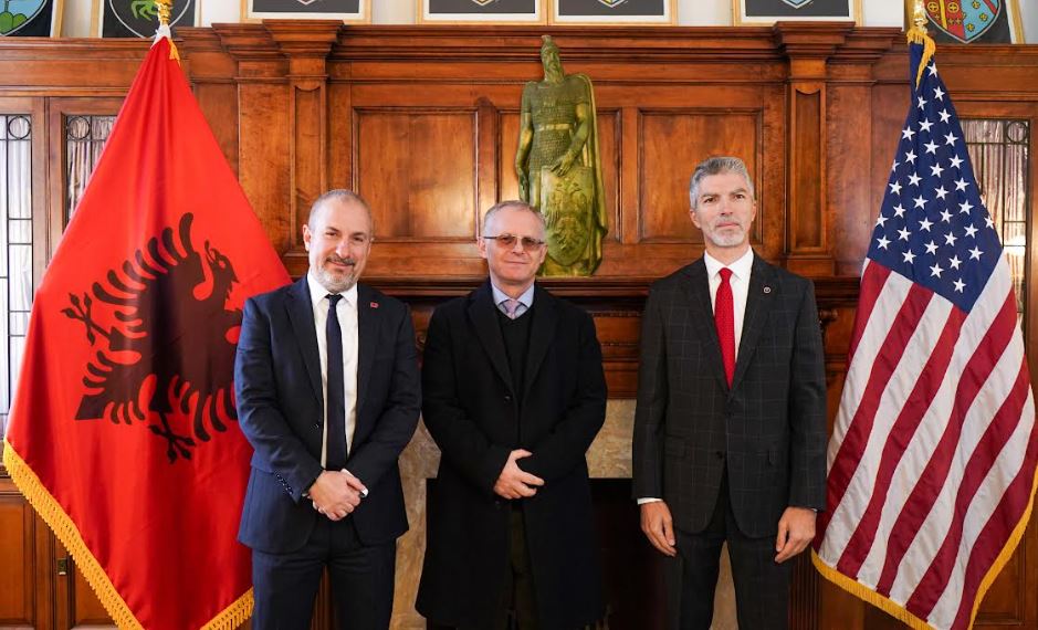 Bislimi në Uashington, merr pjesë në ngjarjen e organizuar nga ambasada ...