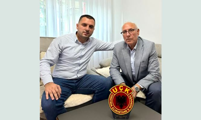 Djali i Fadil Fazliut uron festën: Me besim dhe shpresë, Bajramin ...