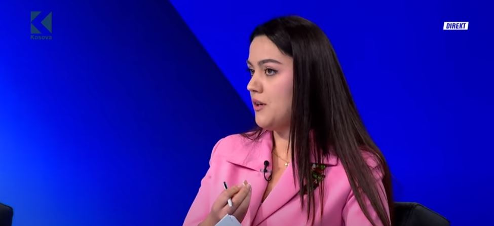 Kukaj: Vetëvendosje po mundohet të mbijetojë me propagandë (VIDEO ...