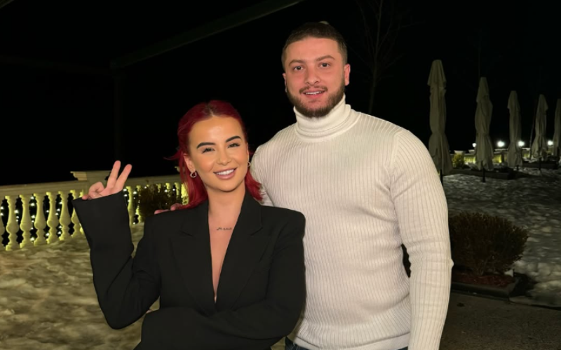 Rina Balaj publikon fotografi me Feron: Hala s’ka konkurrencë 2025 ...