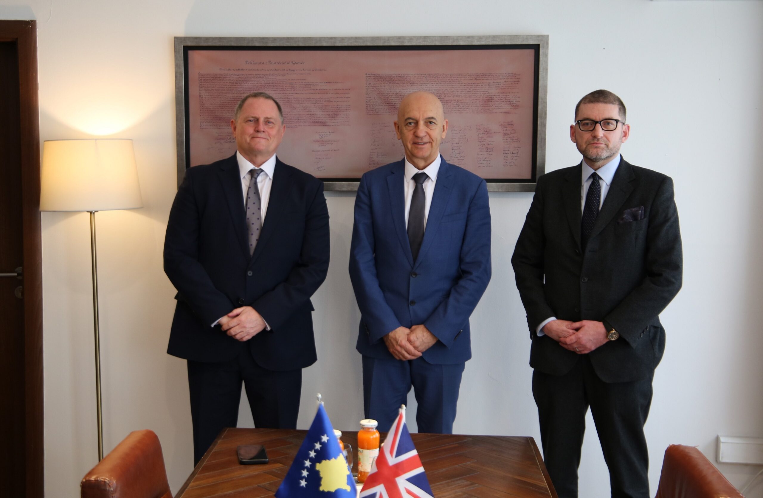 Besim Kelmendi takon Prokurorin Ndërlidhës të Britanisë në Ballkan ...
