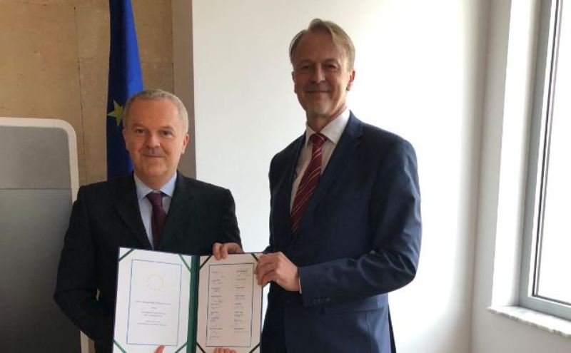 Orav pret në takim lamtumirës ambasadorin De Riu: Mirënjohës për ...