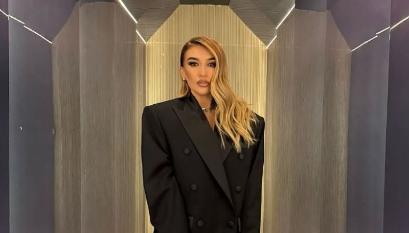 Yllka Kuqi plot elegancë në paraqitjen e fundit – Klan Kosova