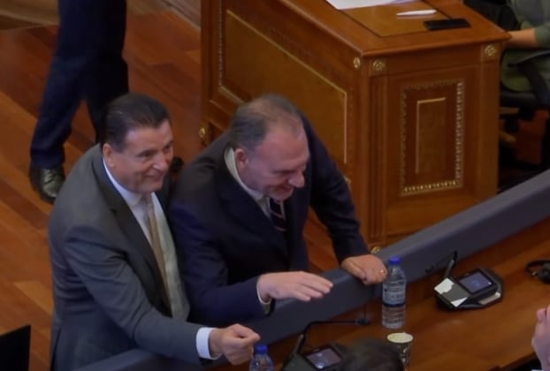 Kur Bahtiri flet – Nisma, VV dhe LDK “bëhen një” në sallë (VIDEO ...