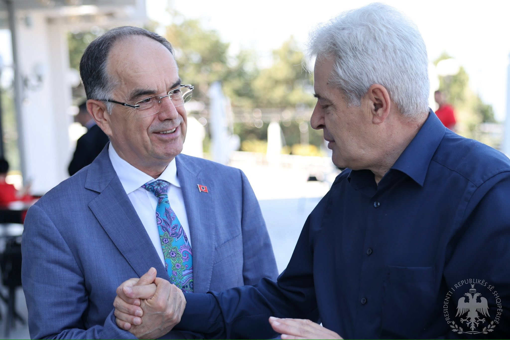 Begaj takohet me Ahmetin: Shqiptarët e Maqedonisë së Veriut, mbështetës ...