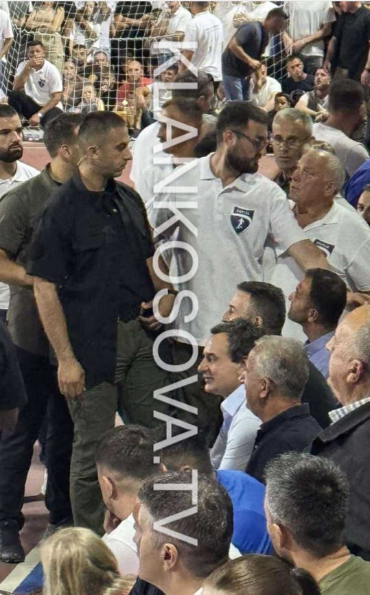 Mbahet ndeshja e 100-të e turneut “Sadik Ramadanaj” – Klan Kosova