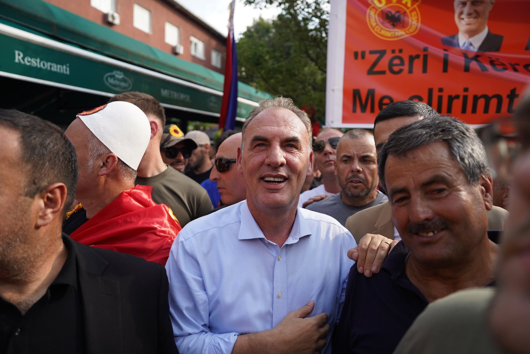 Limaj fajëson Parlamentin që s’po e monitoron Specialen - Klan Kosova