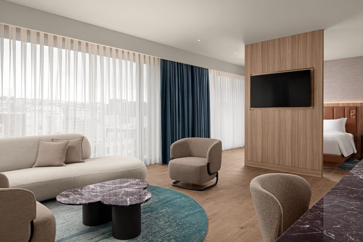 Courtyard by Marriott Prishtina Hotel nga Marriott International ...