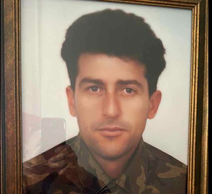 Varroset sot veterani i UÇK-së, i cili vdiq në Itali - Klan Kosova