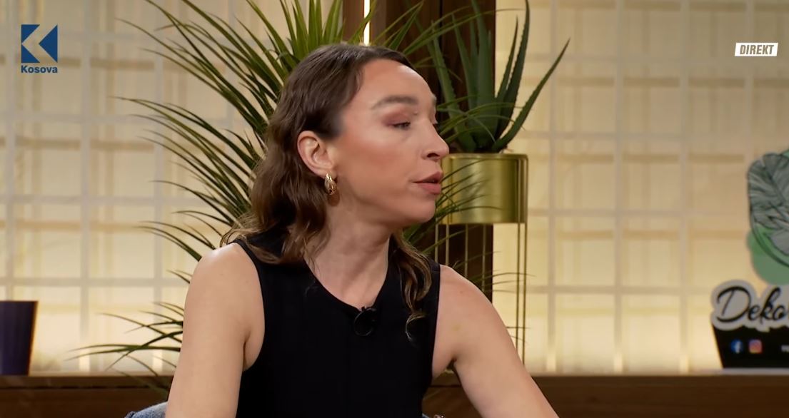 Arta Selimi ngushëllon familjen dhe shoqërinë e Shpat Kasapit: Është ...